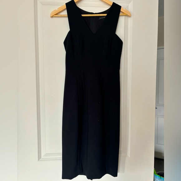 Banana Republic | Dresses | Classic Lbd | Poshmark